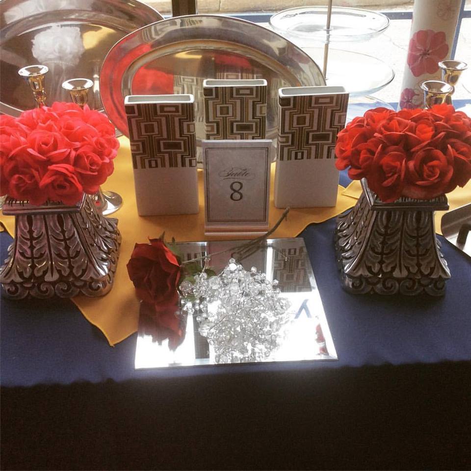 Centerpiece Mirror - The Party Centre